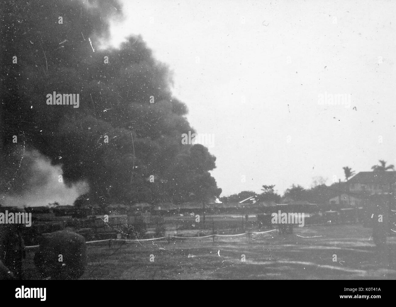 Plume of smoke rise hi-res stock photography and images - Alamy