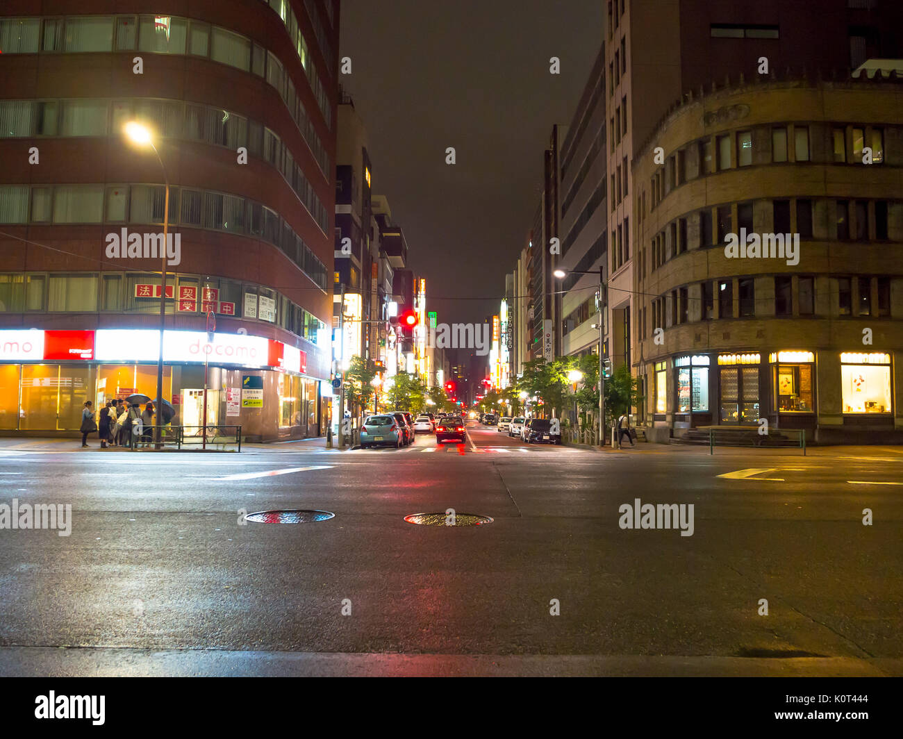 Golden gai shinjuku tiny bar hi-res stock photography and images - Alamy