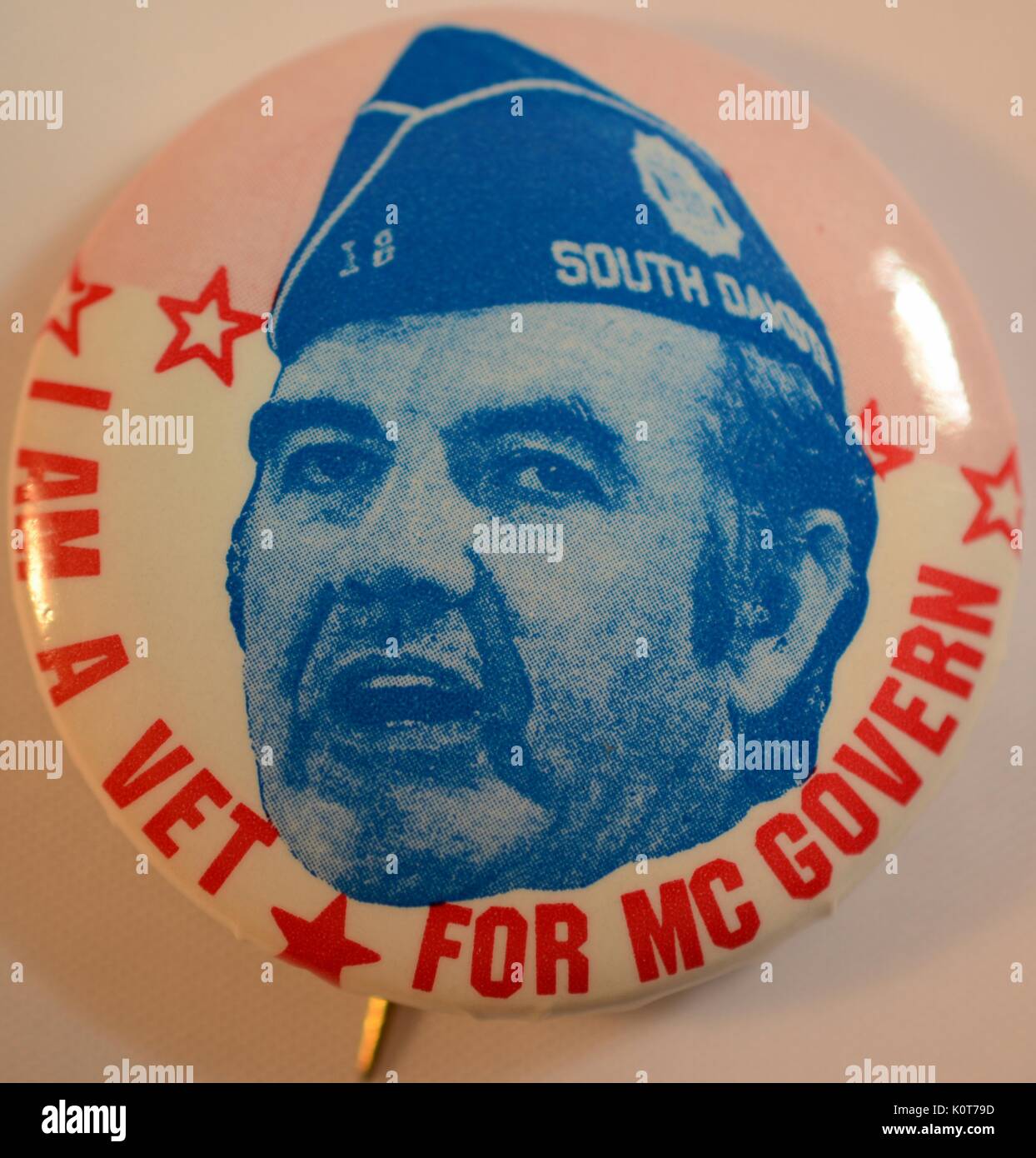 George mcgovern 1972 hi-res stock photography and images - Alamy