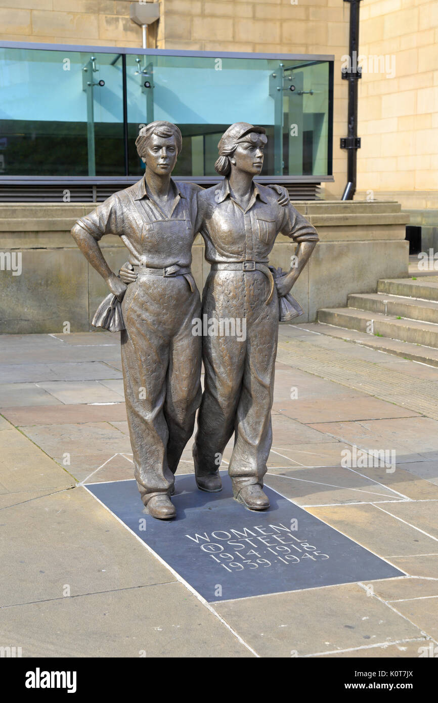 Sheffield women of steel hi-res stock photography and images - Alamy