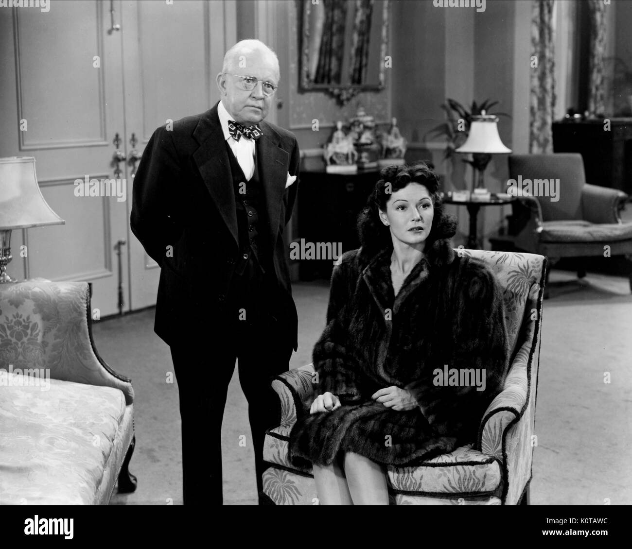 HARRY DEPP, MARJORIE WEAVER, FASHION MODEL, 1945 Stock Photo - Alamy