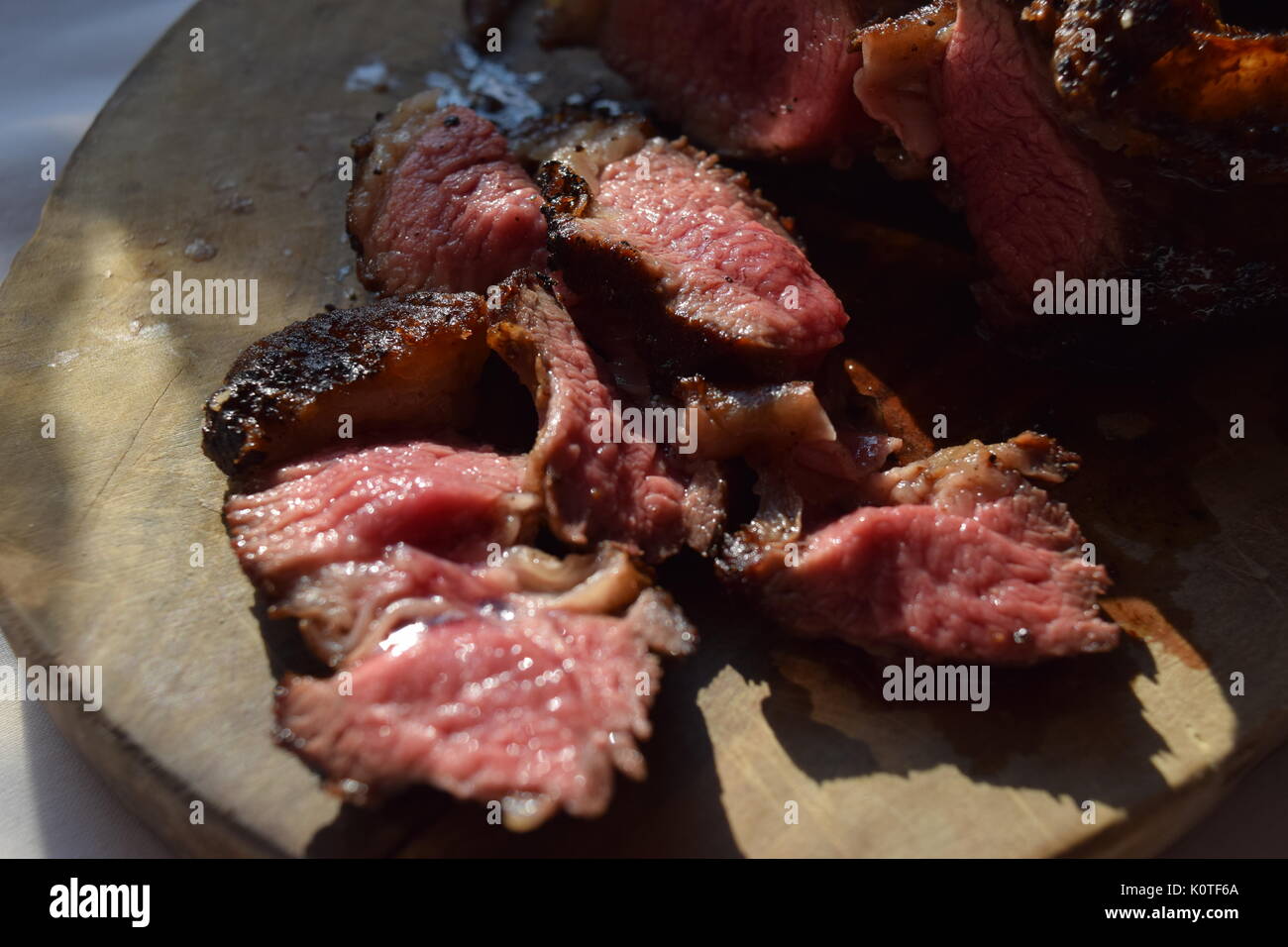 Sharp steak knife cooked hi-res stock photography and images - Alamy