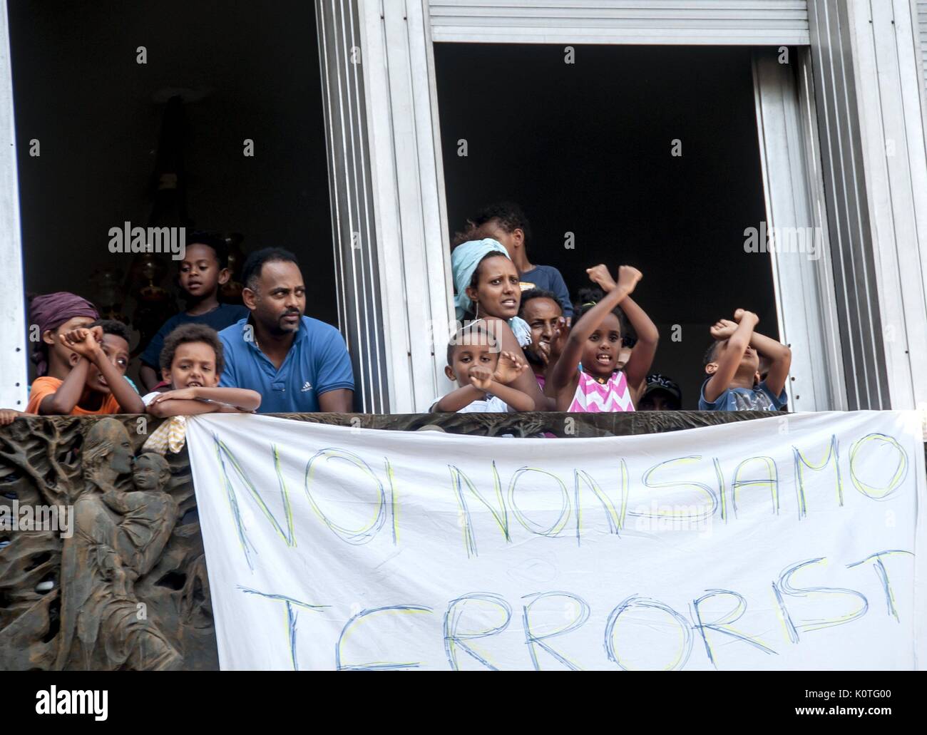 The police returned to the gardens of Independence Square, near Rome's ...