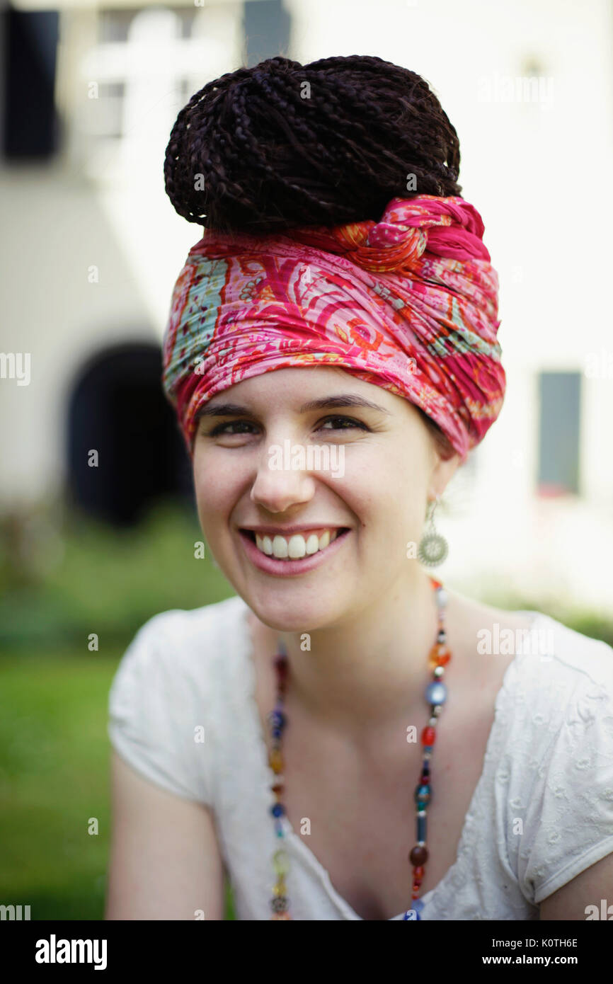 Teen rasta hair hi-res stock photography and images - Alamy