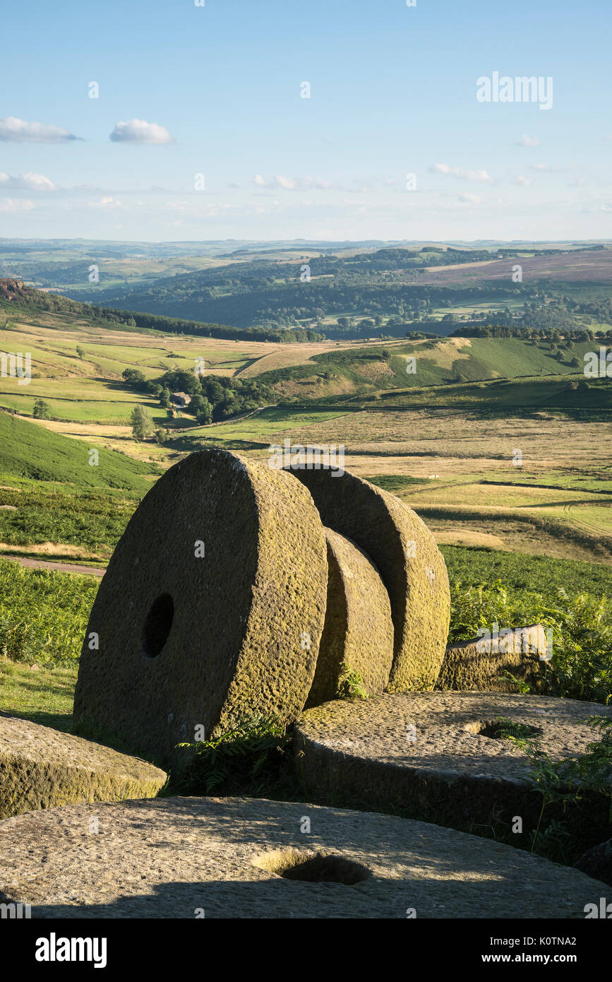 Landscape image of millstones on top of Stanage Edge in Peak District ...