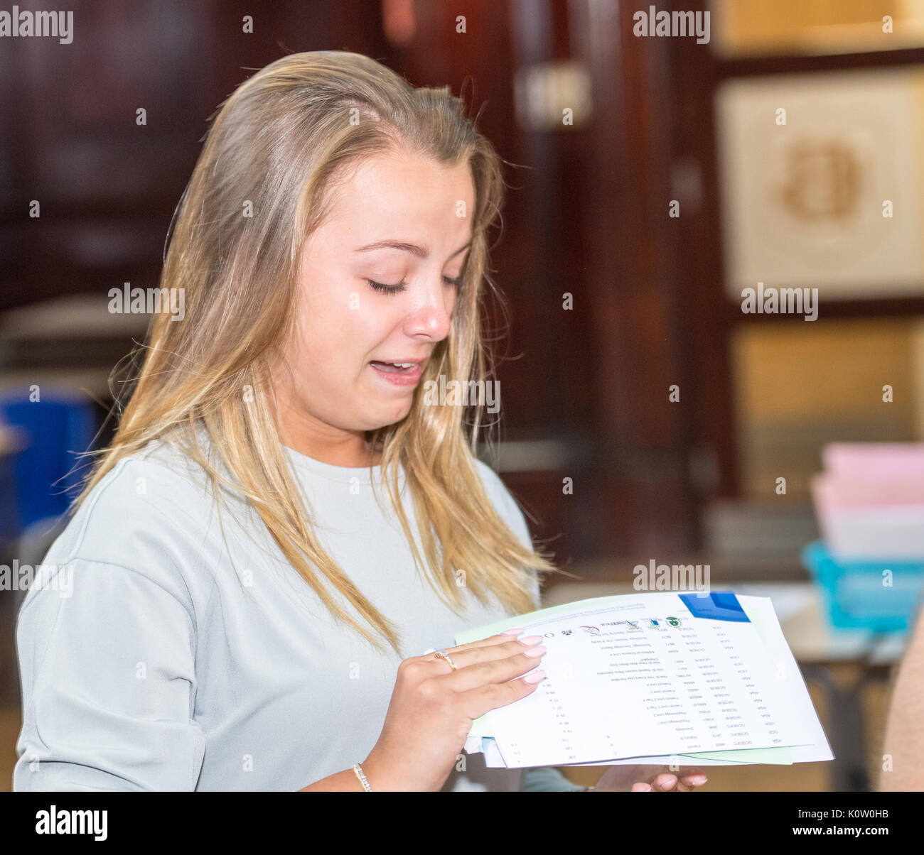 Gcse exam girl hi-res stock photography and images - Alamy