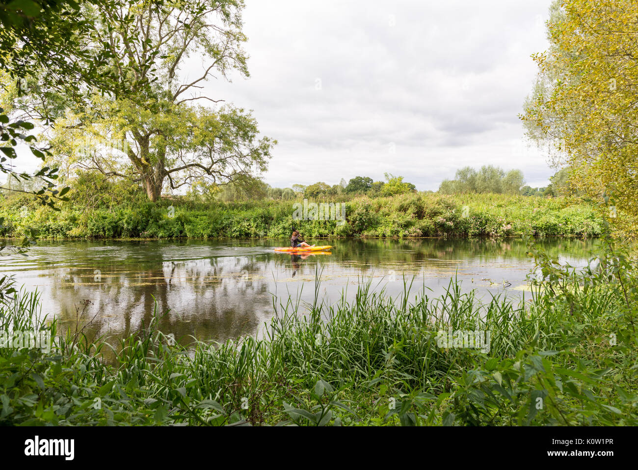 Canoeing on the river avon hi-res stock photography and images - Alamy
