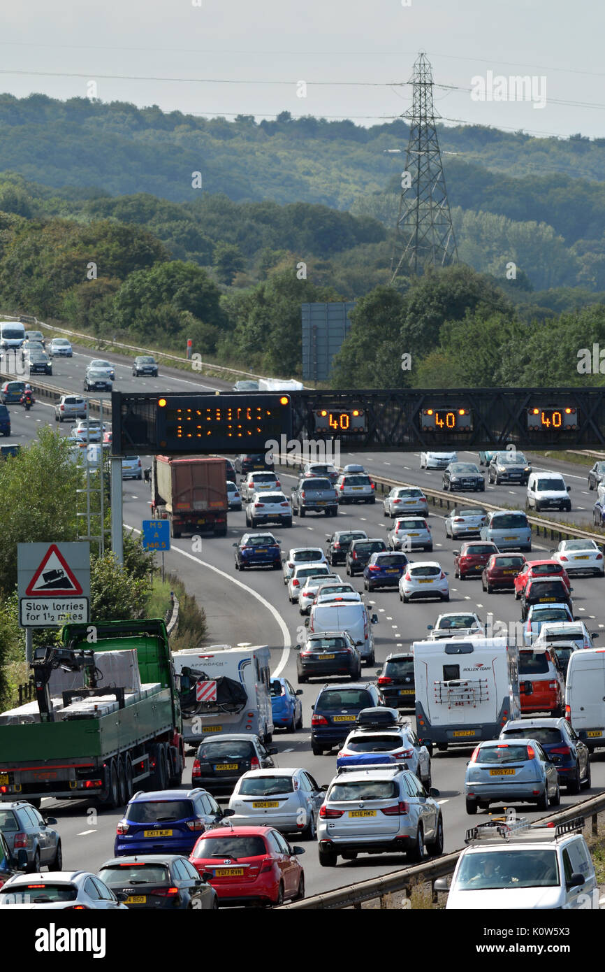 Friday m4 junction 19 hi-res stock photography and images - Alamy