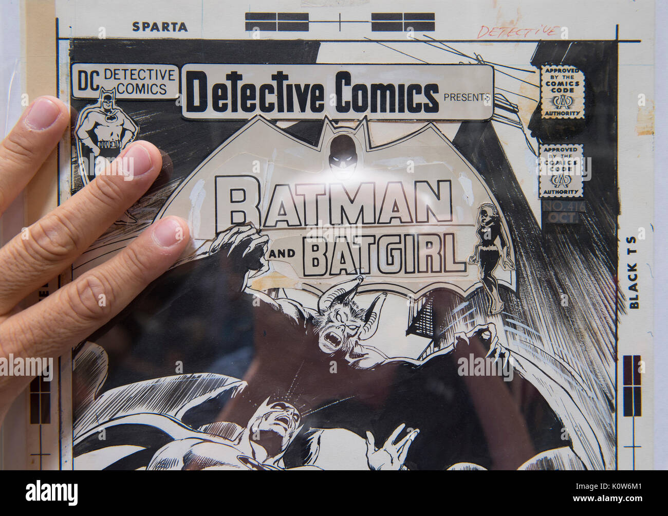 First batman comic book cover hi-res stock photography and images - Alamy
