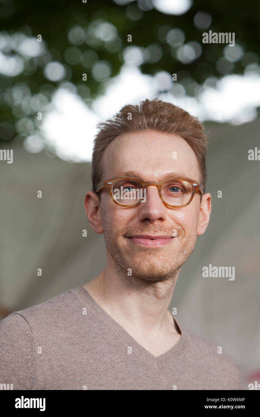 Englis essayist hi-res stock photography and images - Alamy