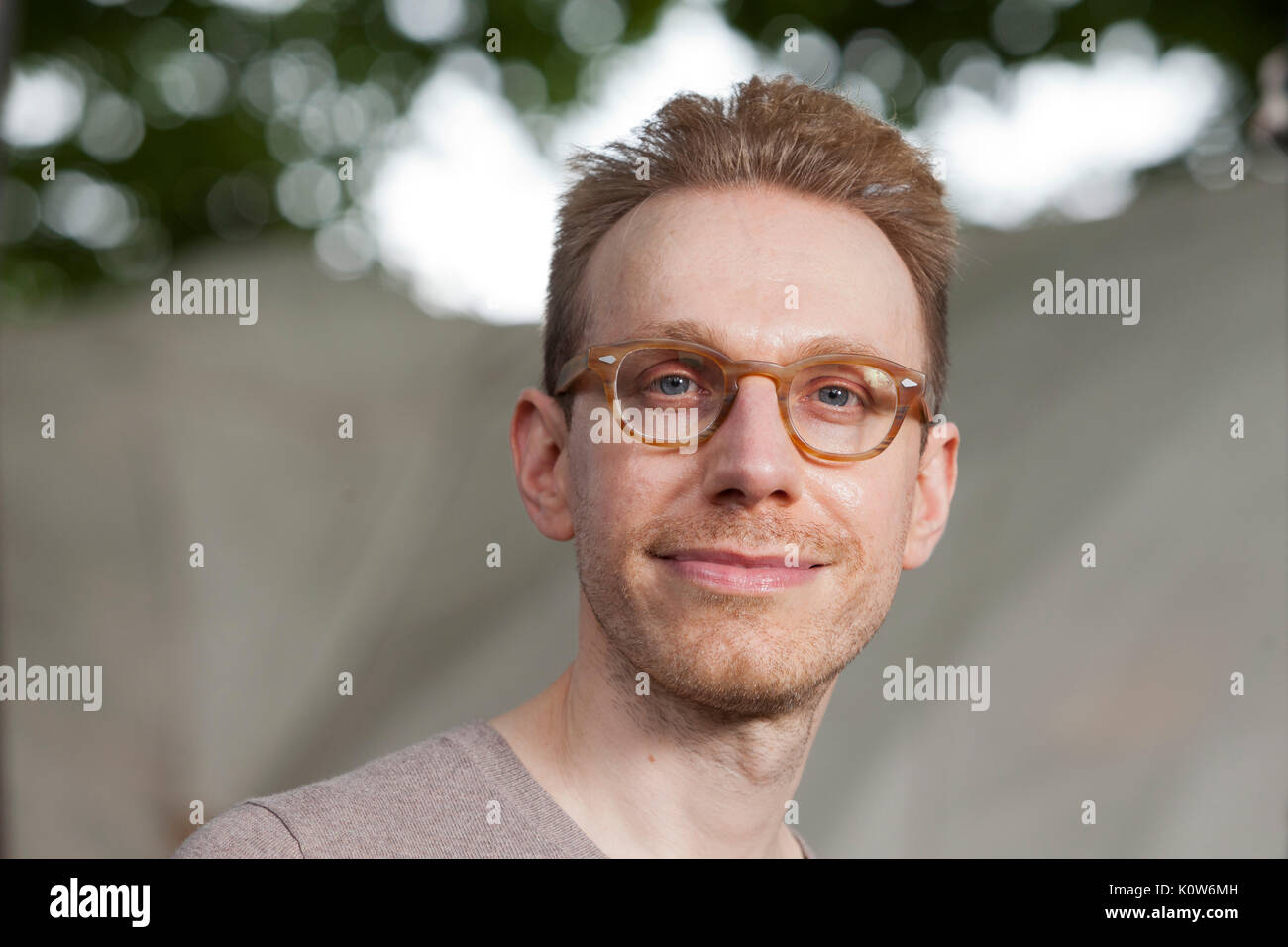 Englis essayist hi-res stock photography and images - Alamy