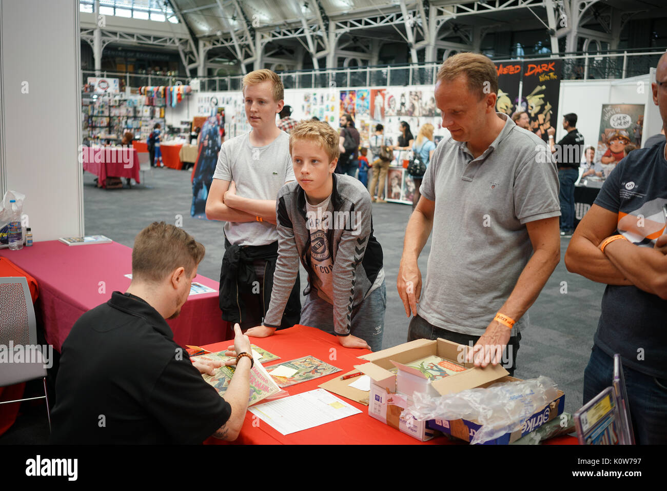 Business Design Centre, England, UK. 25th Aug, 2017. Hosts of Comic ...