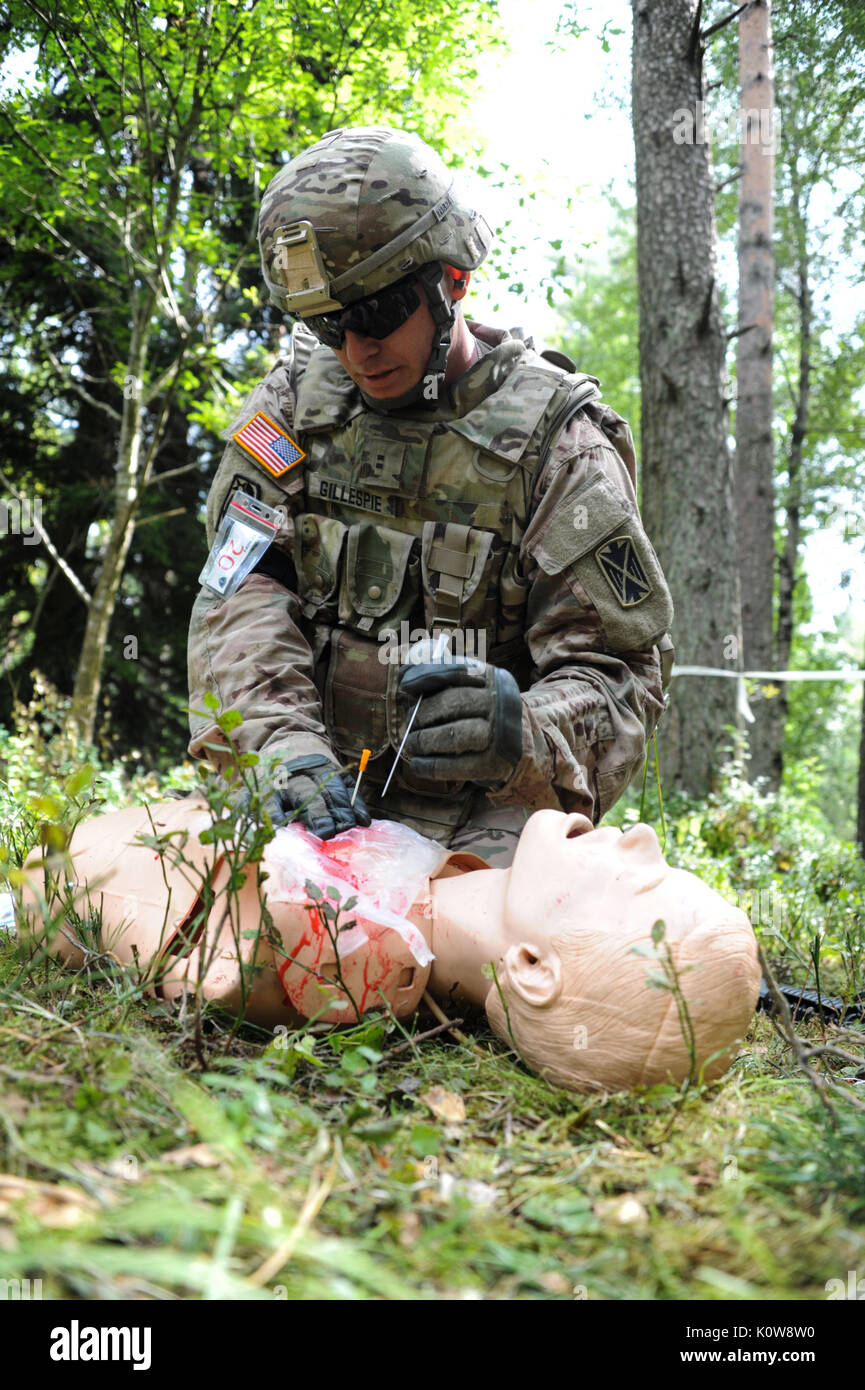 U.S. Army Chief Warrant Officer 2 Kristopher Gillespie with 10th Army ...