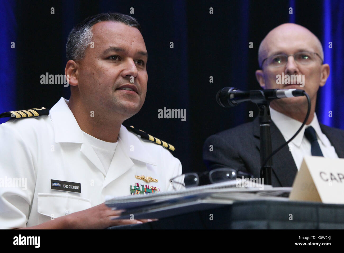 American military shipyards hi-res stock photography and images - Alamy