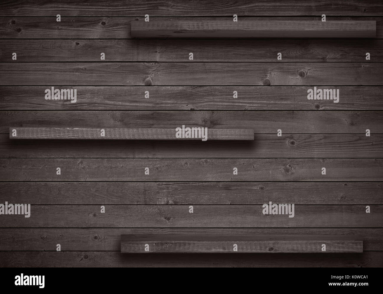 Empty shelf hi-res stock photography and images - Alamy