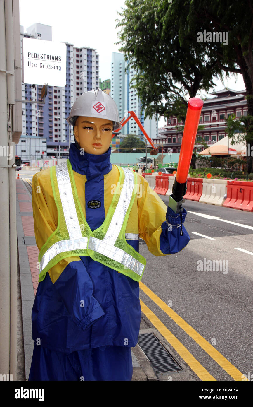 Robot hazard sign hi-res stock photography and images - Alamy