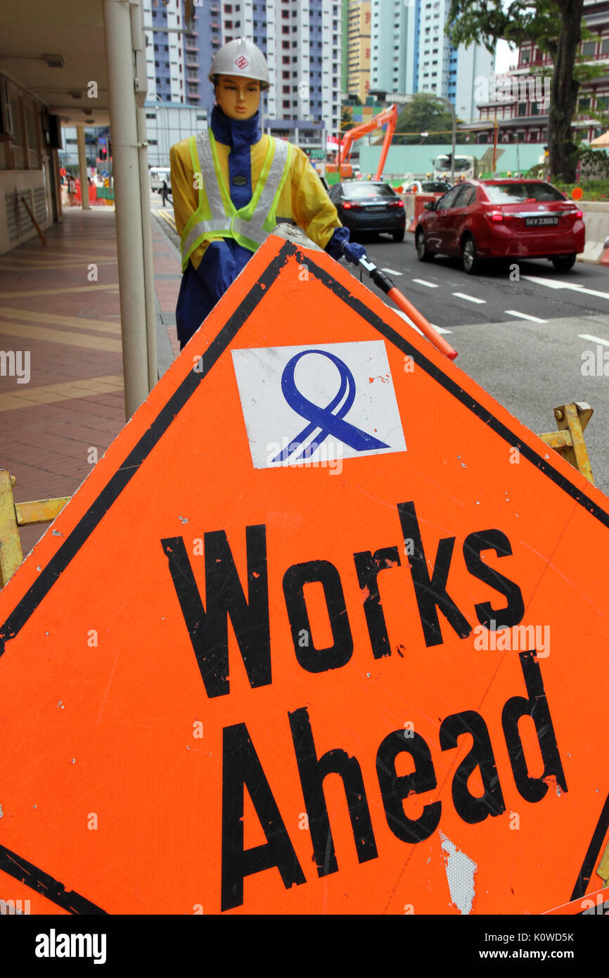 Robot hazard sign hi-res stock photography and images - Alamy