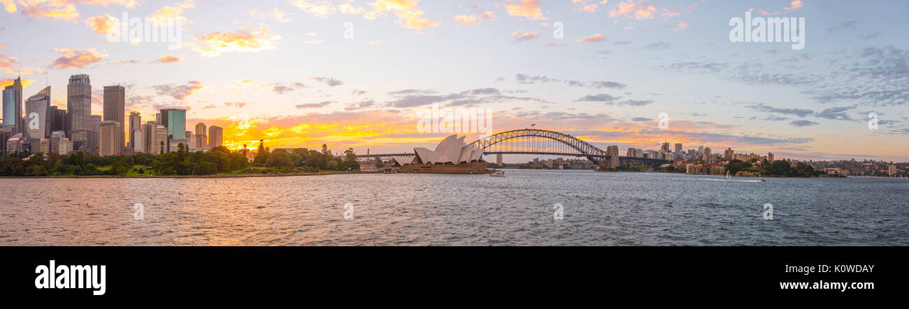 Circular Quay and The Rocks at dusk, skyline with Sydney Opera House ...