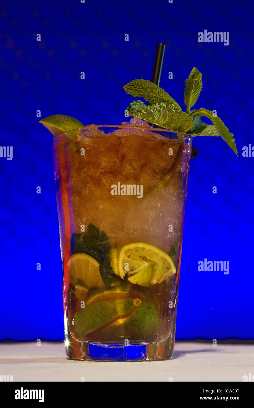 Contemporary cool hi-res stock photography and images - Alamy