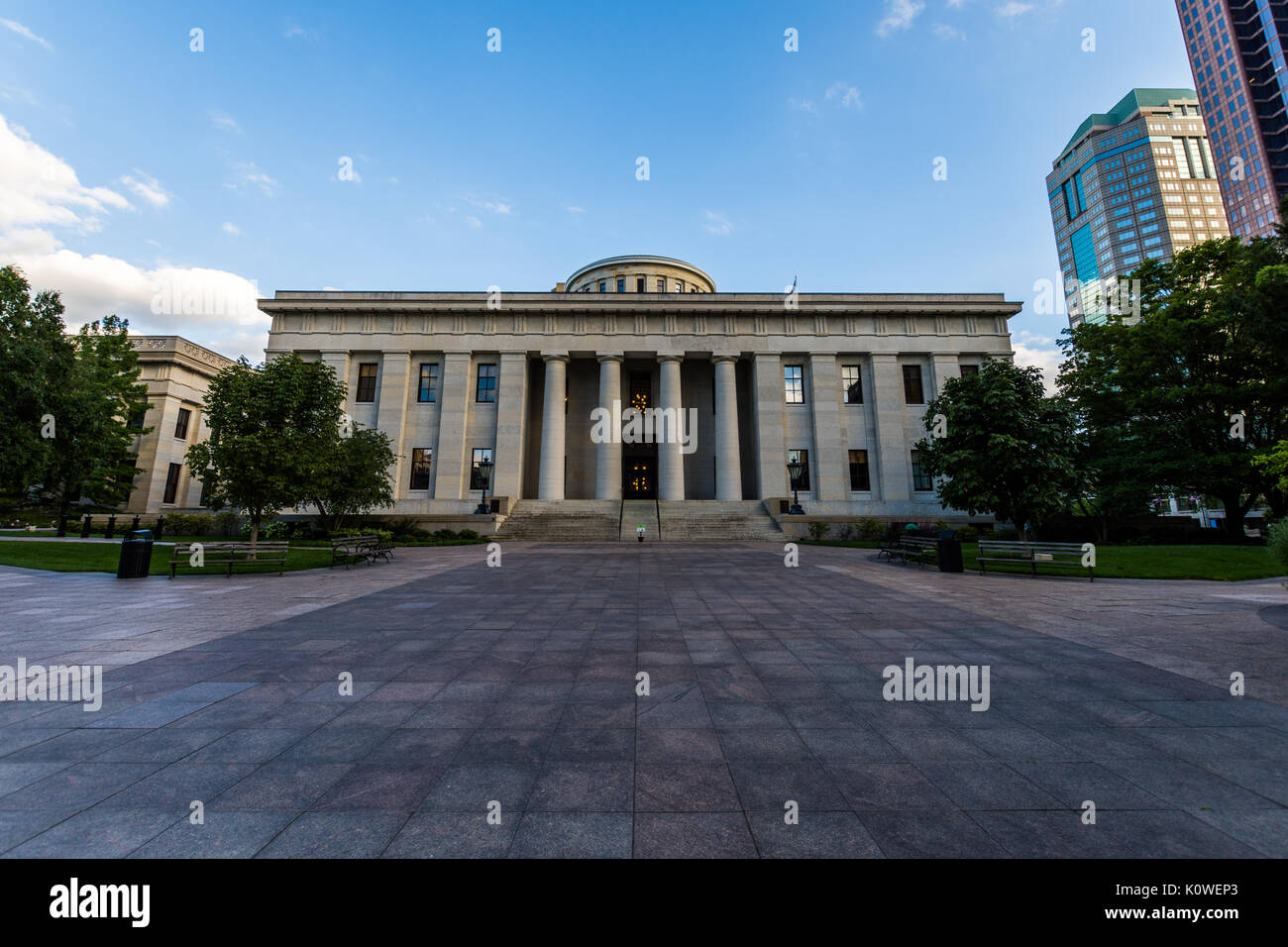 The Ohio Statehouse in Columbus, Ohio Stock Photo - Alamy