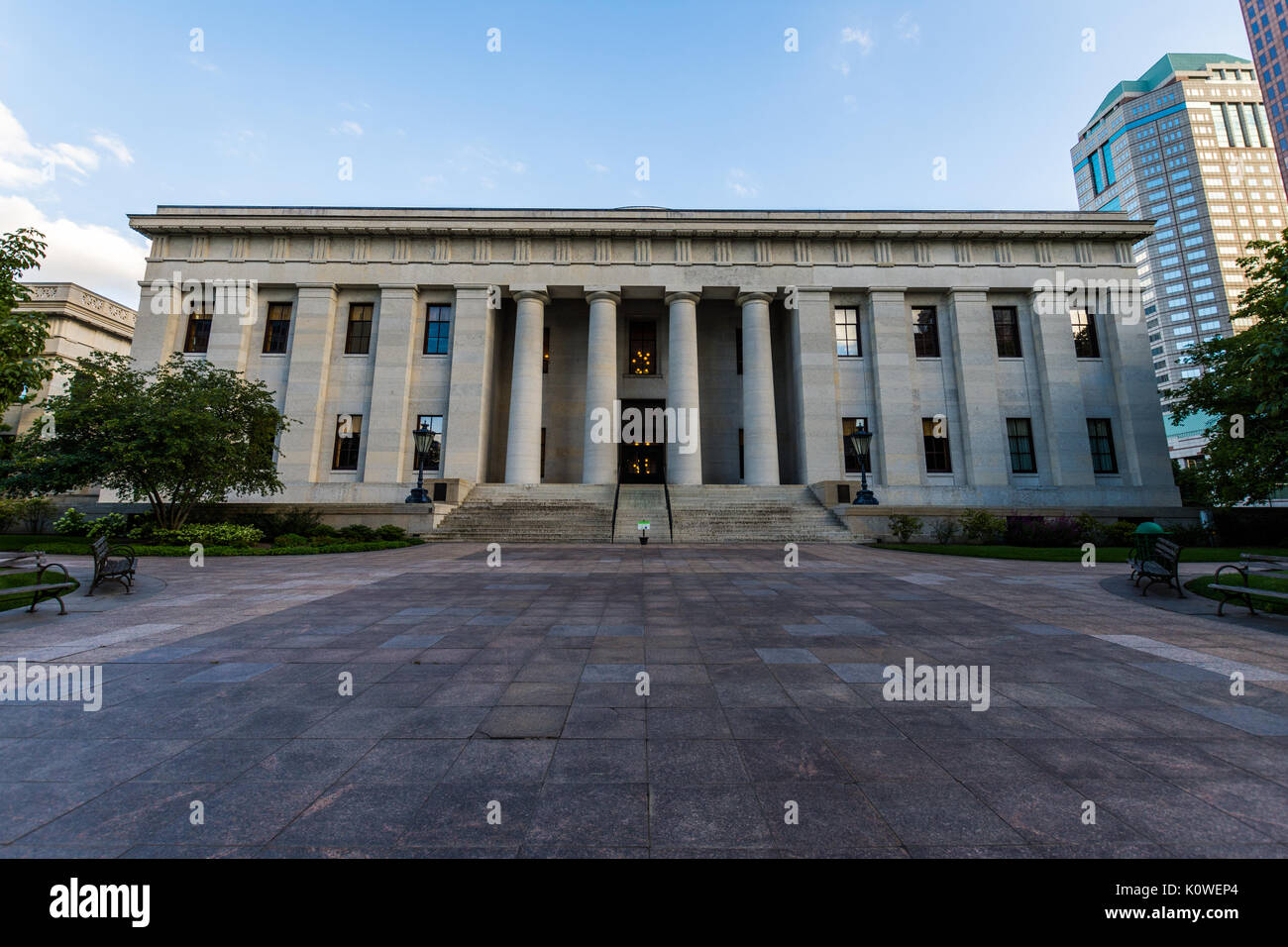 The Ohio Statehouse in Columbus, Ohio Stock Photo - Alamy