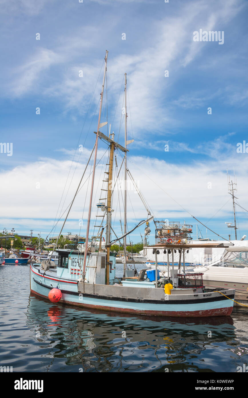 Crab Boat, Fishermen's Terminal, Port of Seattle Vertical Stock Photo ...