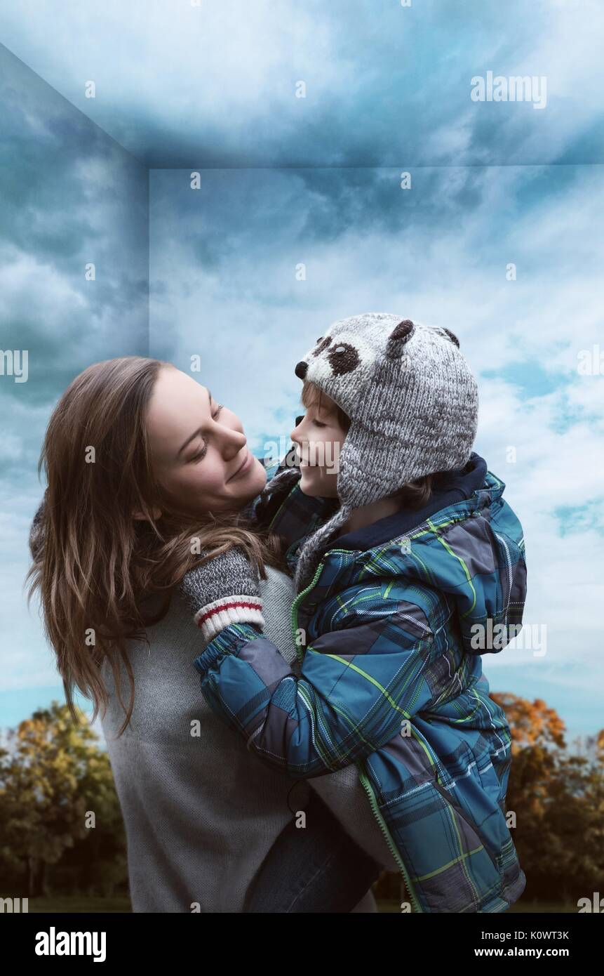 Hug Hugging Actor High Resolution Stock Photography and Images - Alamy