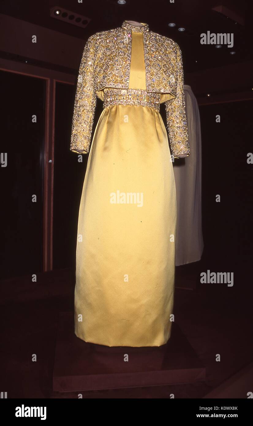 Pat nixon hi-res stock photography and images - Alamy