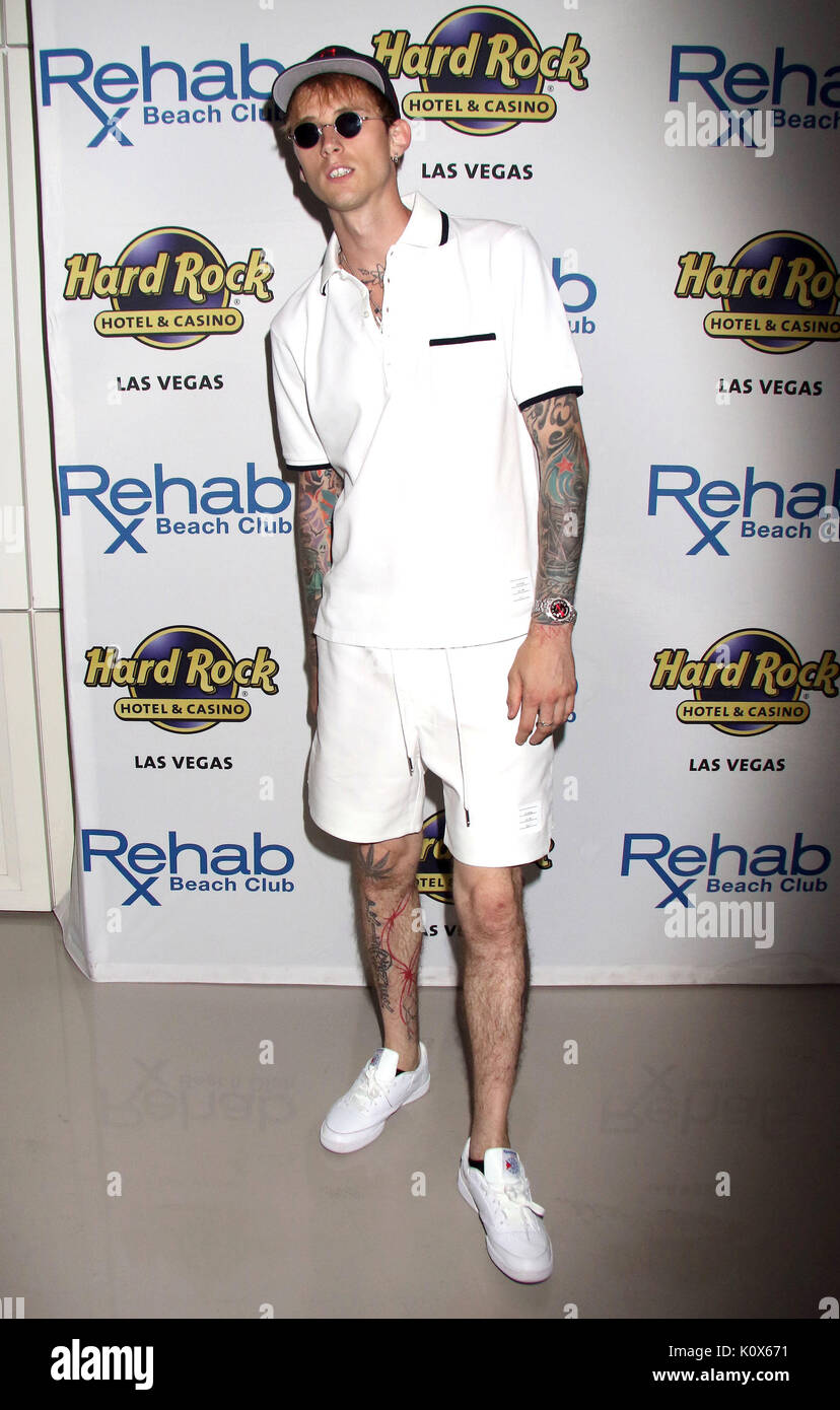 Machine gun kelly rock hi-res stock photography and images - Alamy