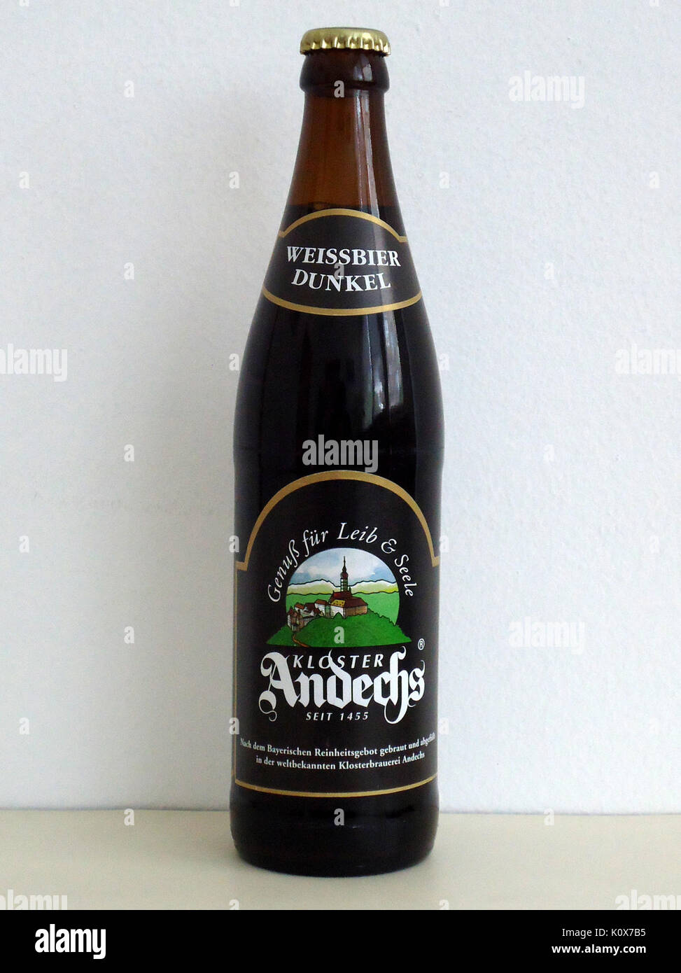 Dunkel style lager hi-res stock photography and images - Alamy