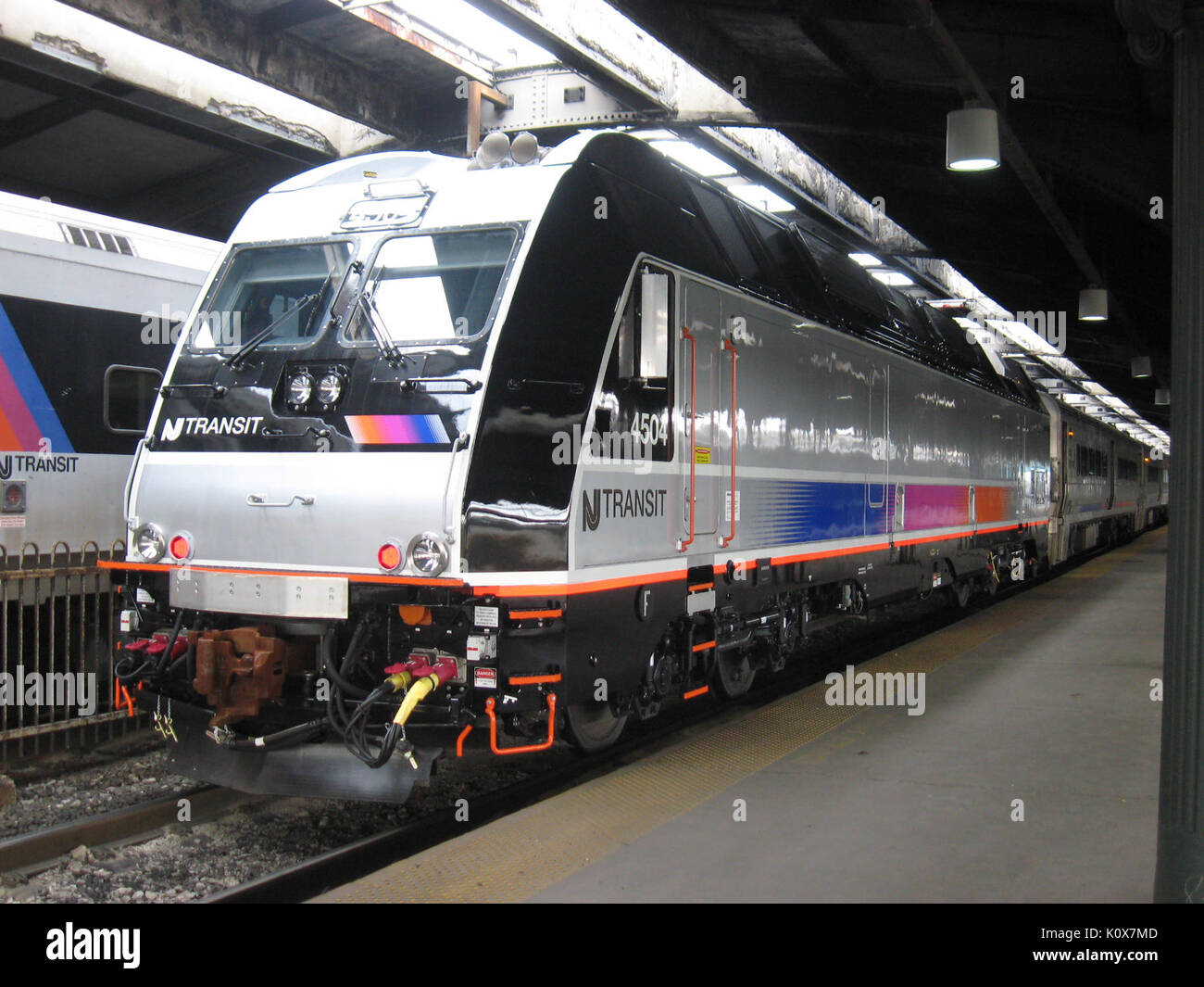ALP 45DP 4504 On Head of Train 1009, at Hoboken Terminal 6 1 12 Stock ...
