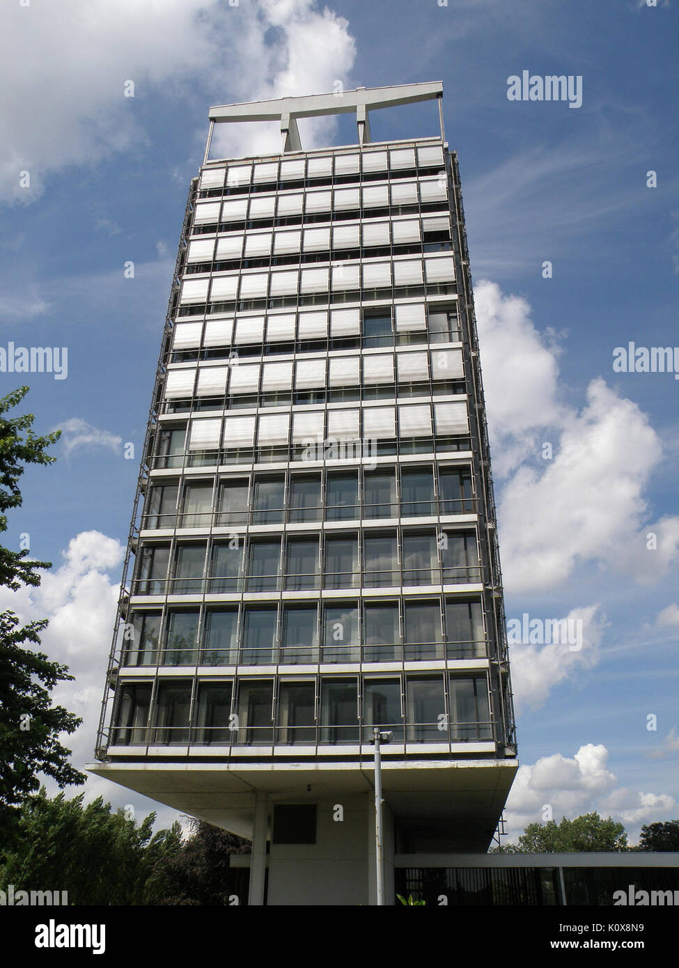 Antwerpen BP building 2 Stock Photo - Alamy