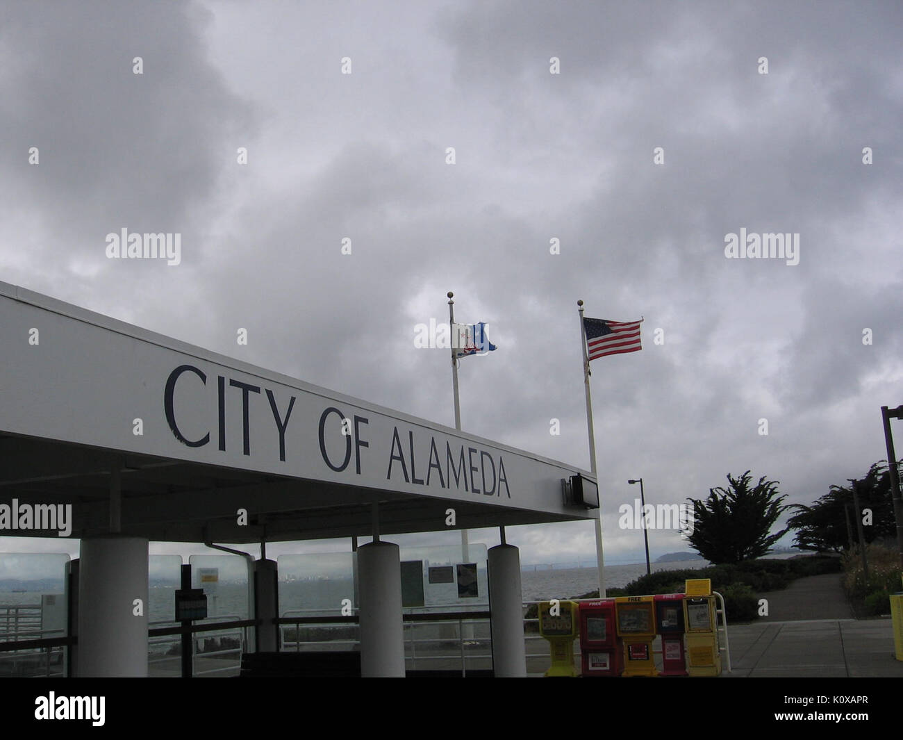 Port terminal area hi-res stock photography and images - Alamy