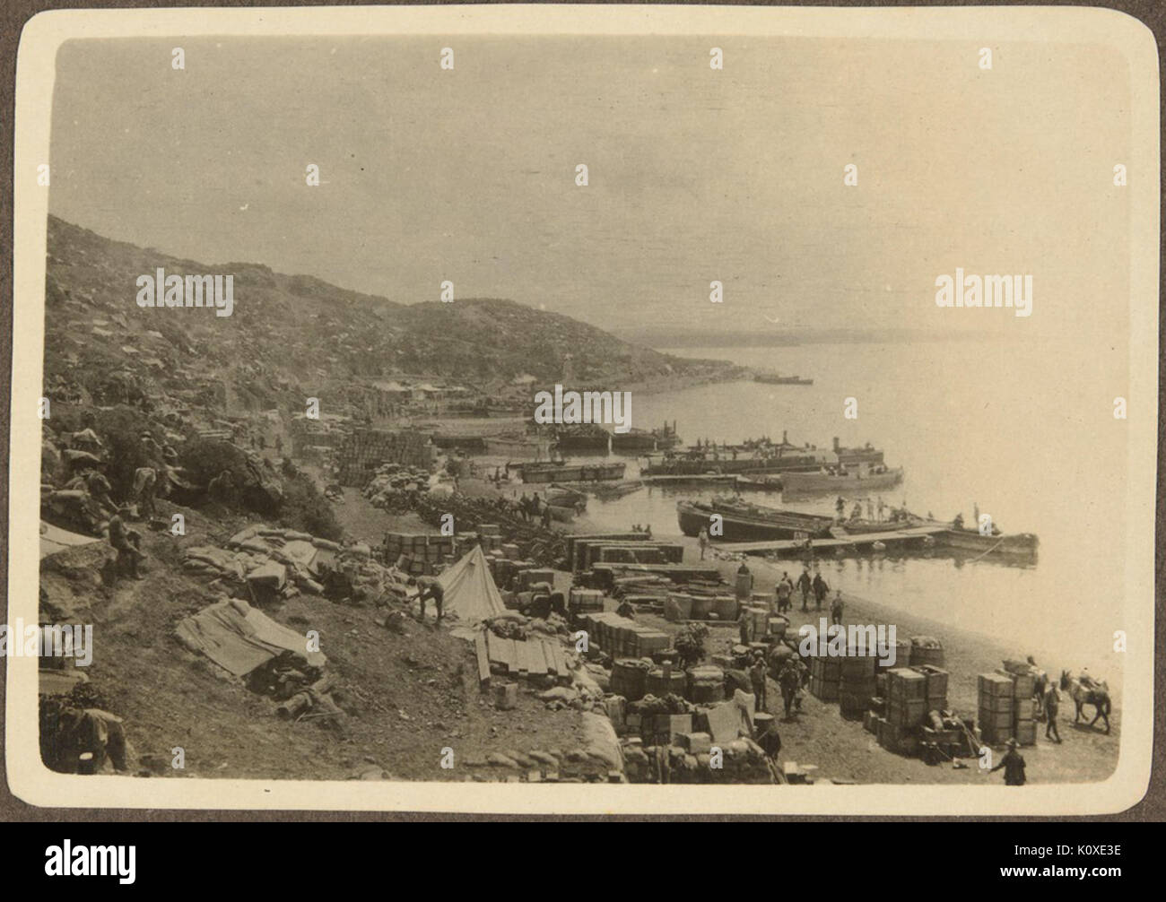 Anzac beach hi-res stock photography and images - Alamy