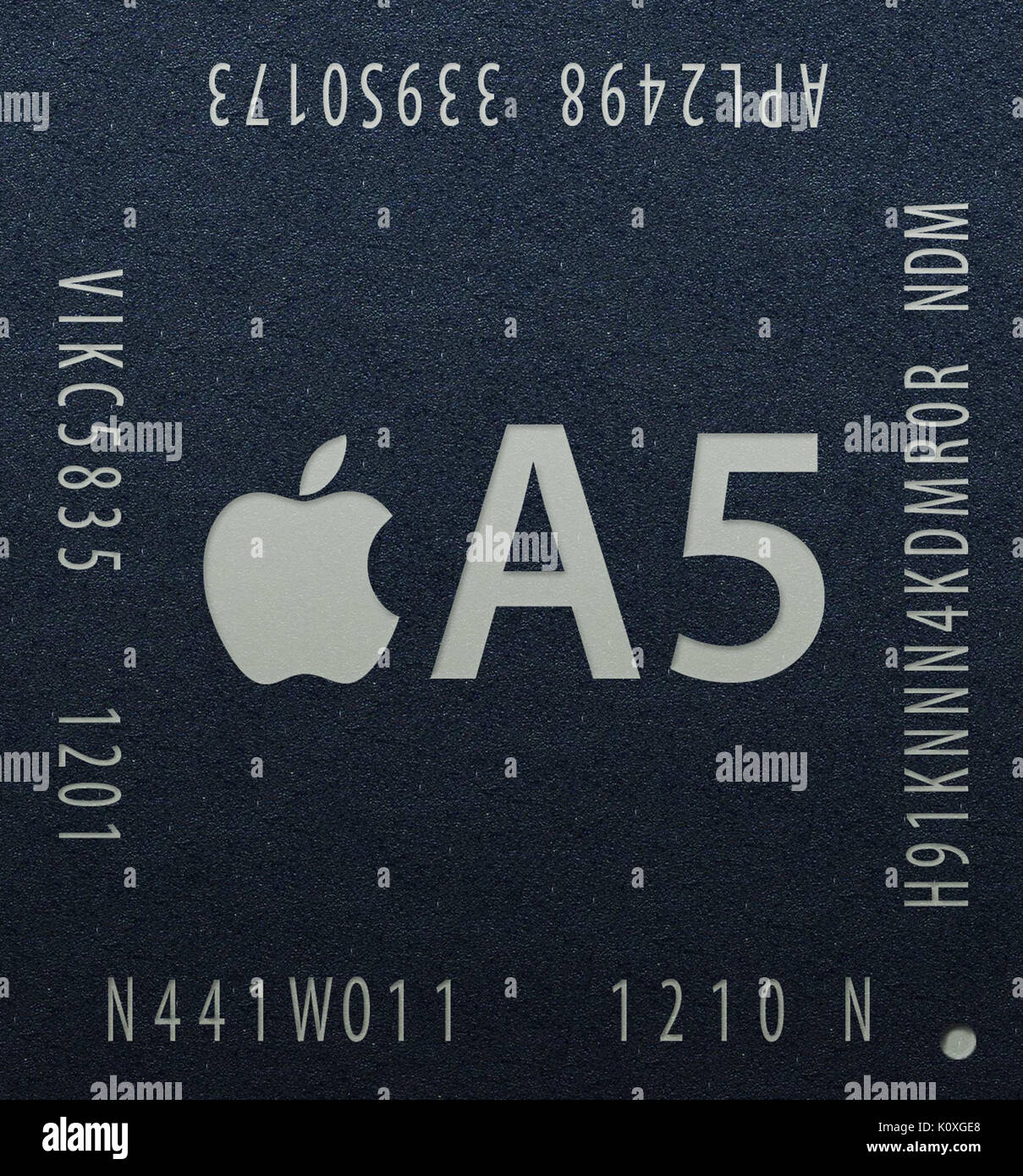 32 bit chip hi-res stock photography and images - Alamy