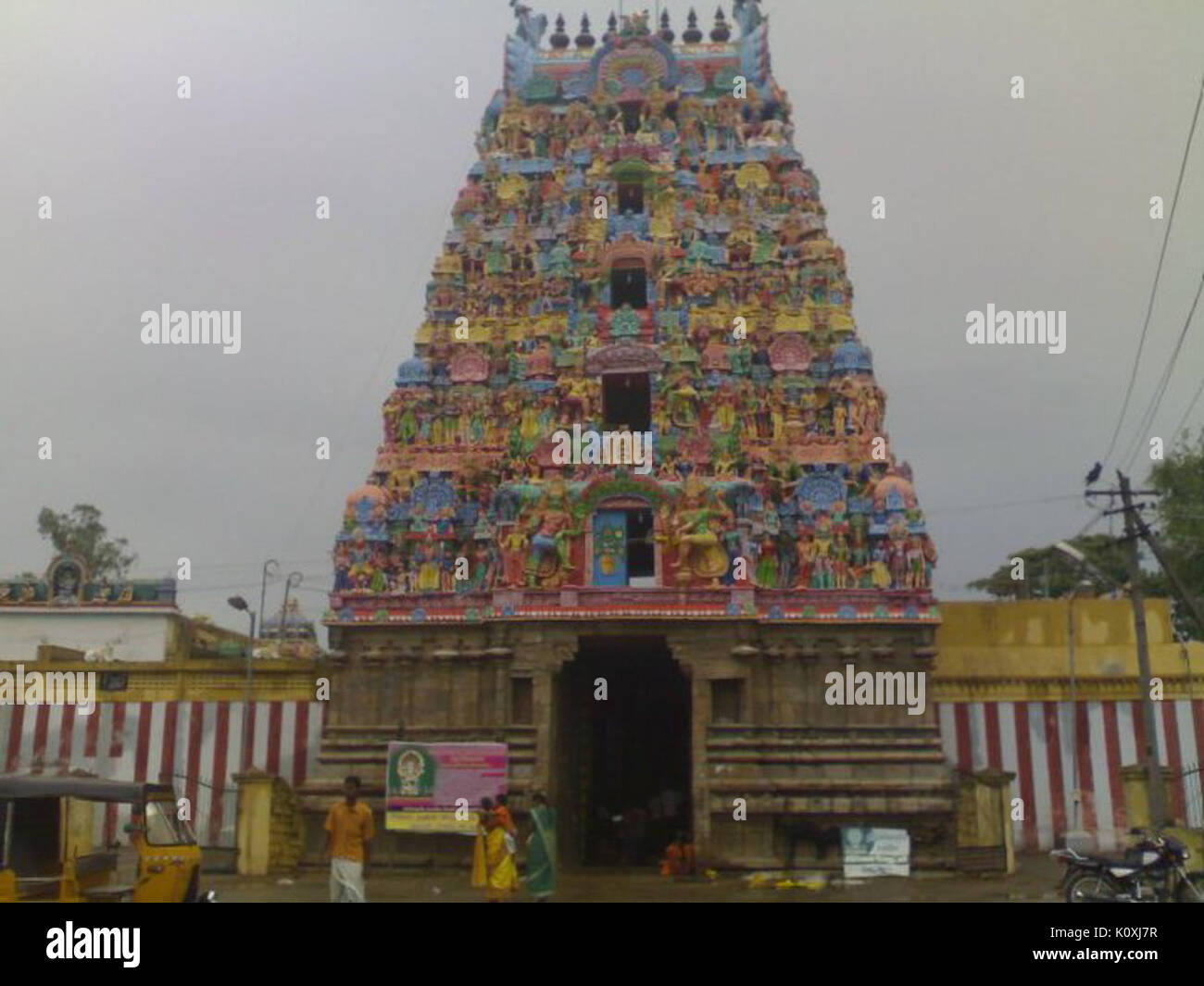 Alangudi temple hi-res stock photography and images - Alamy