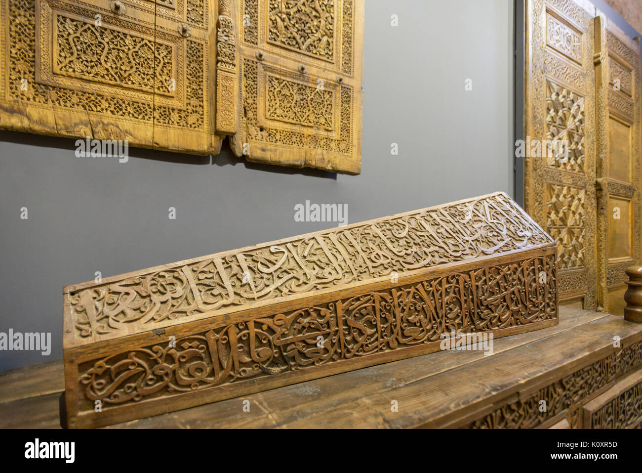 Intricate wood carving hi-res stock photography and images - Alamy