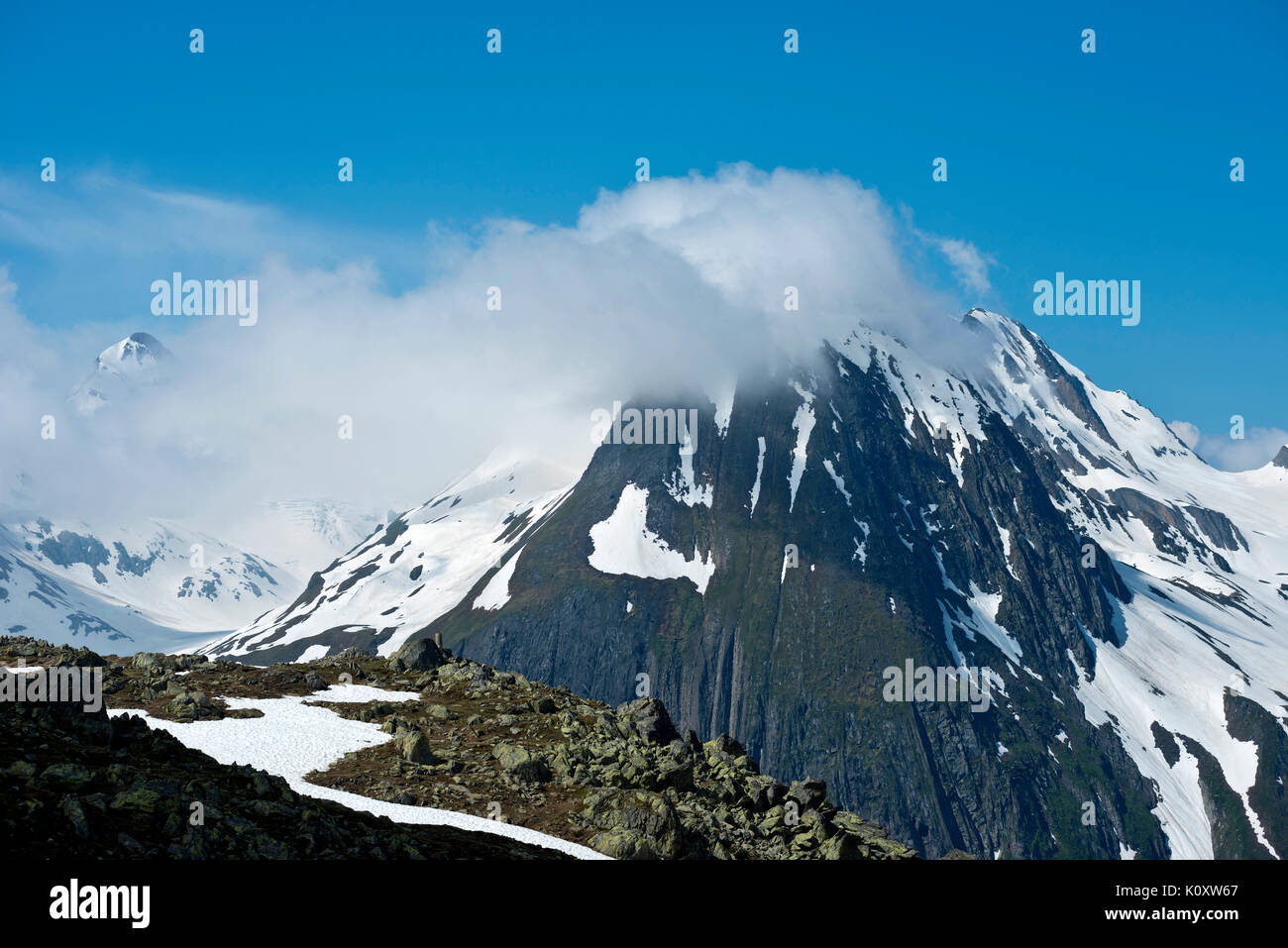 Nufenenpass *** Local Caption *** col du Nufenen, snow, cloud, clouds ...