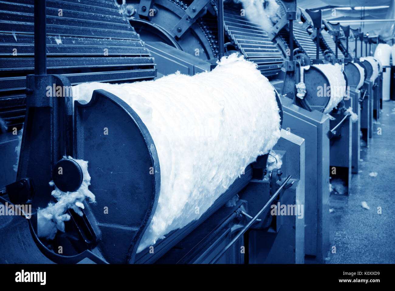 Carding machine fiber hi-res stock photography and images - Alamy