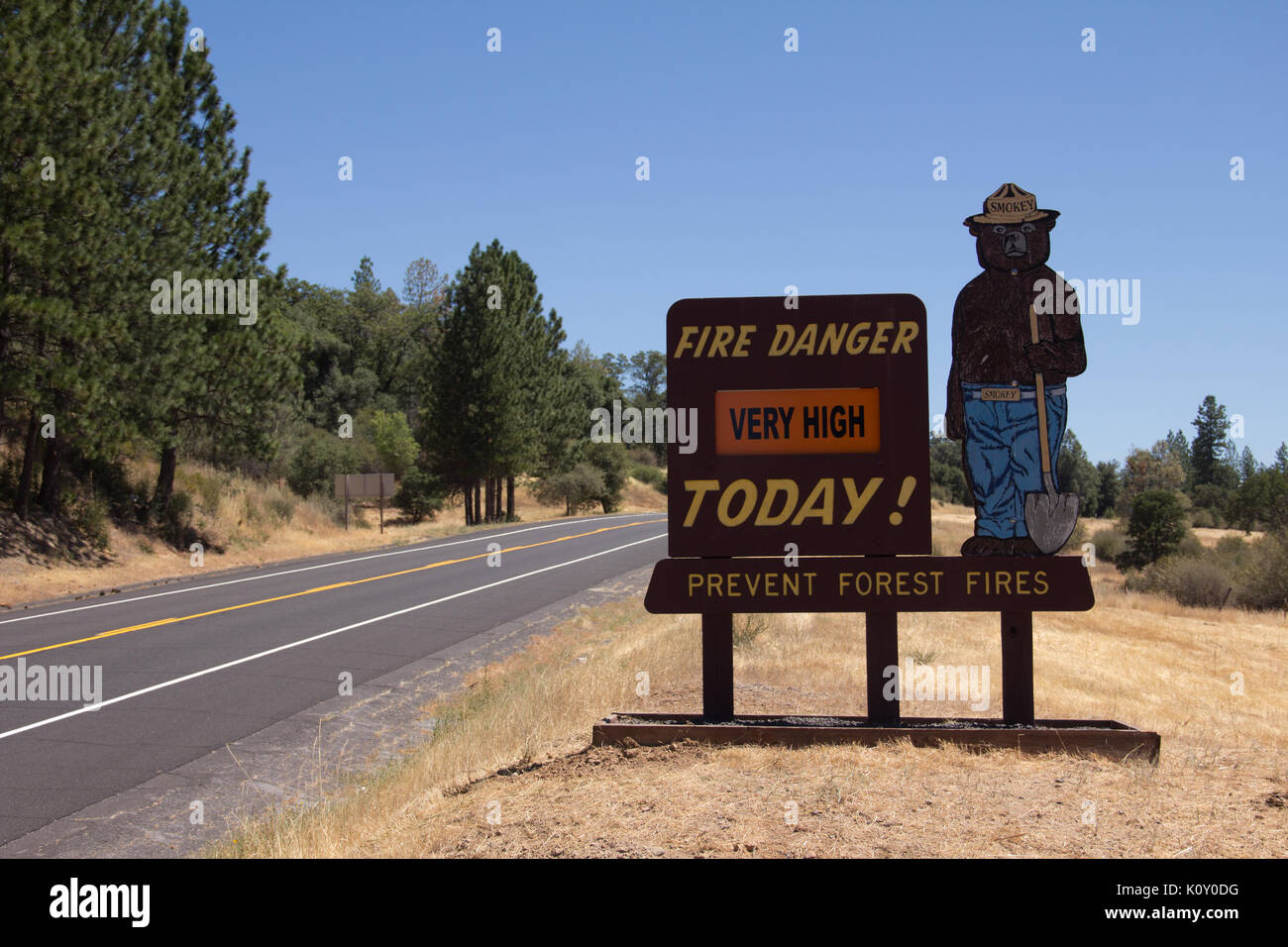 Smokey The Bear Sign High Resolution Stock Photography and Images - Alamy