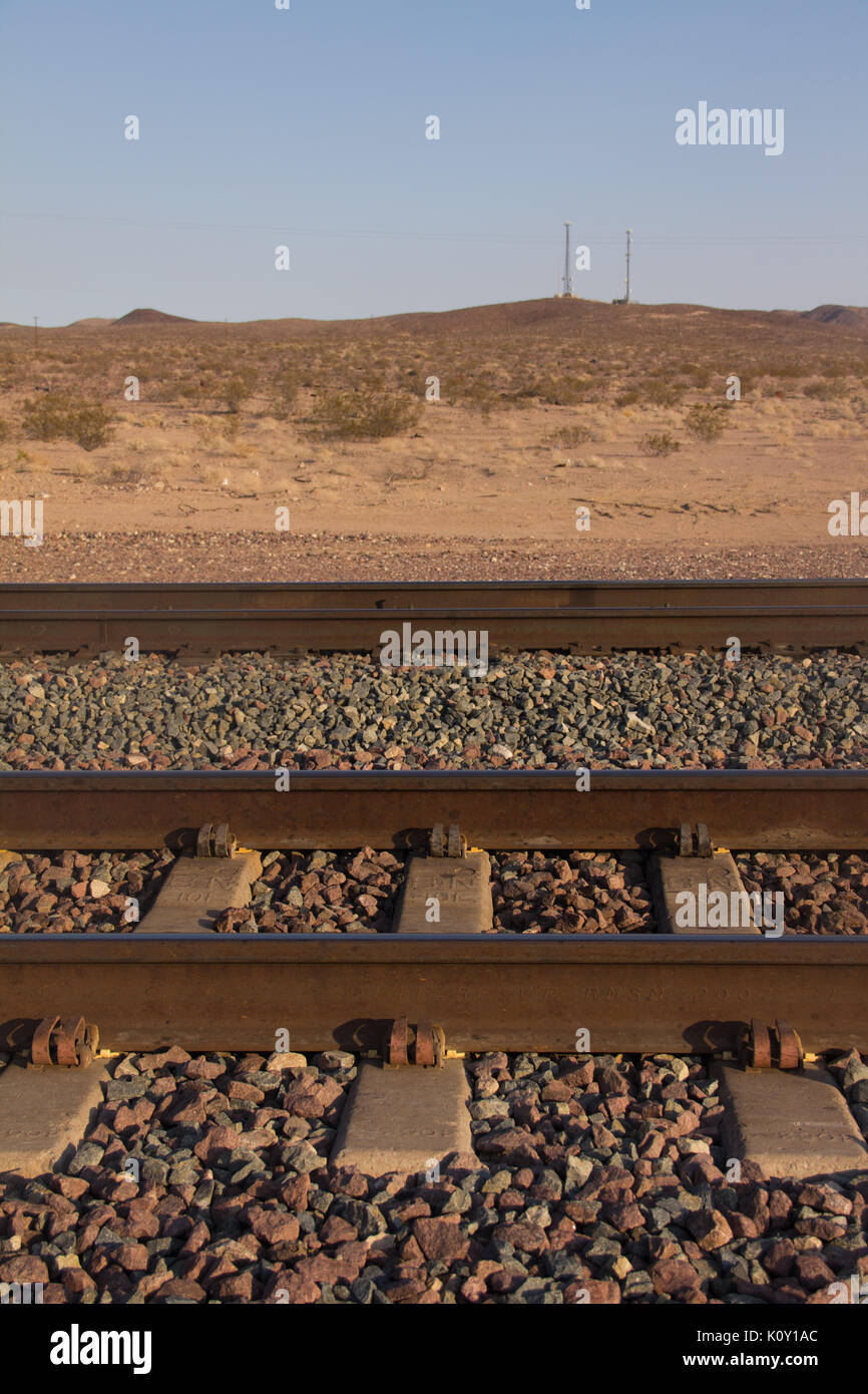American railroad track along Route 66 Stock Photo - Alamy