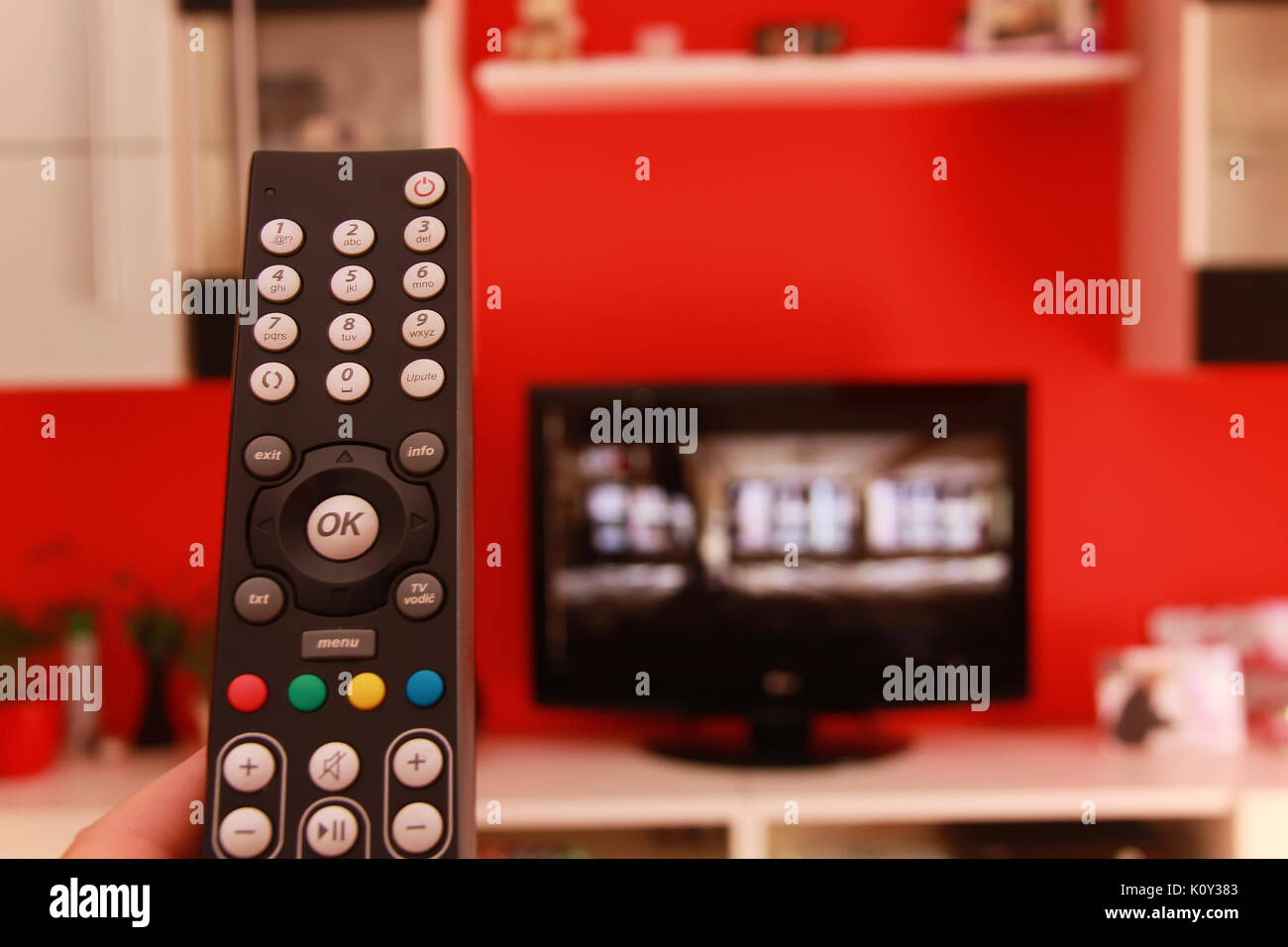 Black smart tv remote hi-res stock photography and images - Alamy
