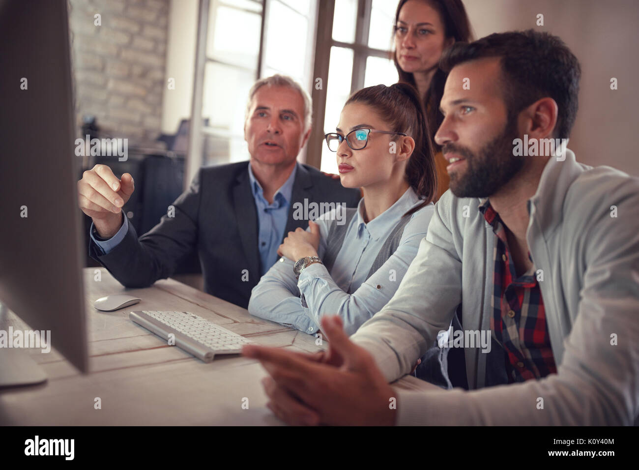Business and workers hi-res stock photography and images - Alamy