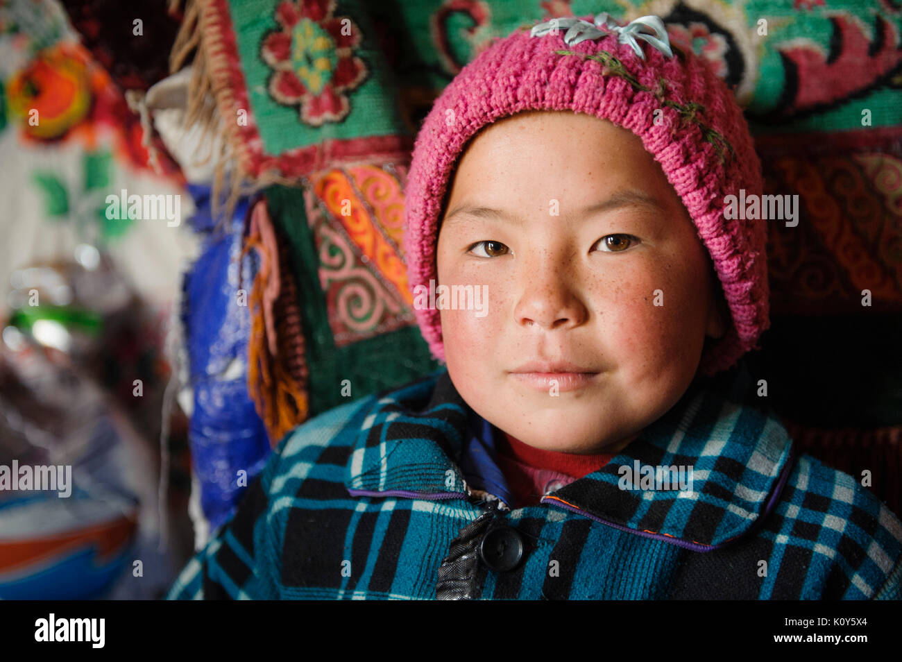 Kids in remote xinjiang hi-res stock photography and images - Alamy