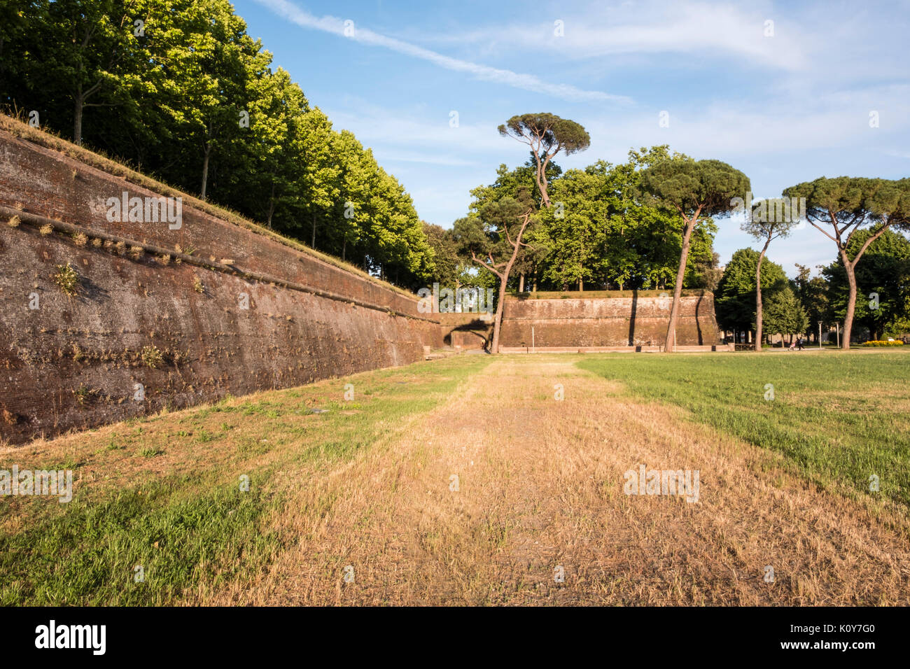 Lucca wall view hi-res stock photography and images - Alamy
