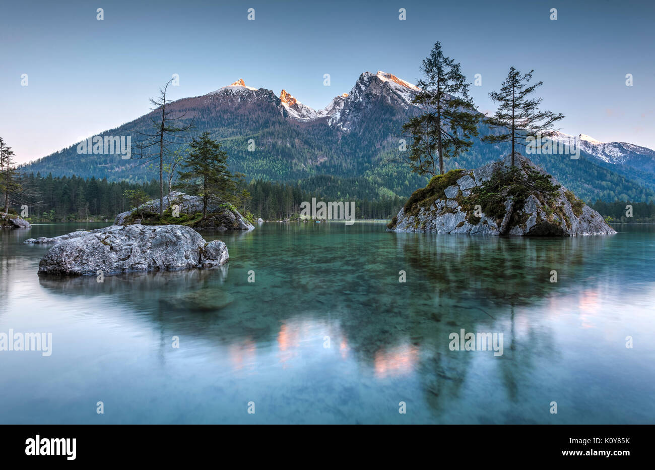 Hintersee with Hochkalter mountain, Hintersee, Berchtesgaden, Bavaria ...