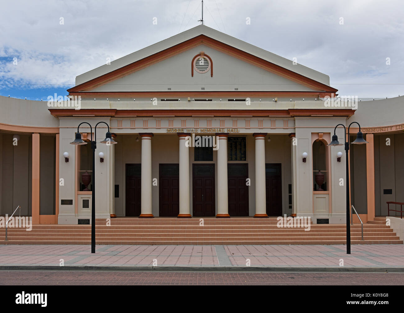 Moree War Memorial Hall dedicated to those who fought in wars from the ...