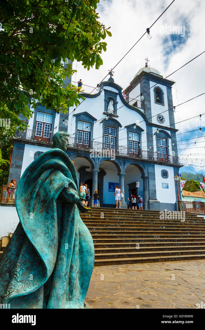 Religious statue nossa senhora hi-res stock photography and images - Alamy