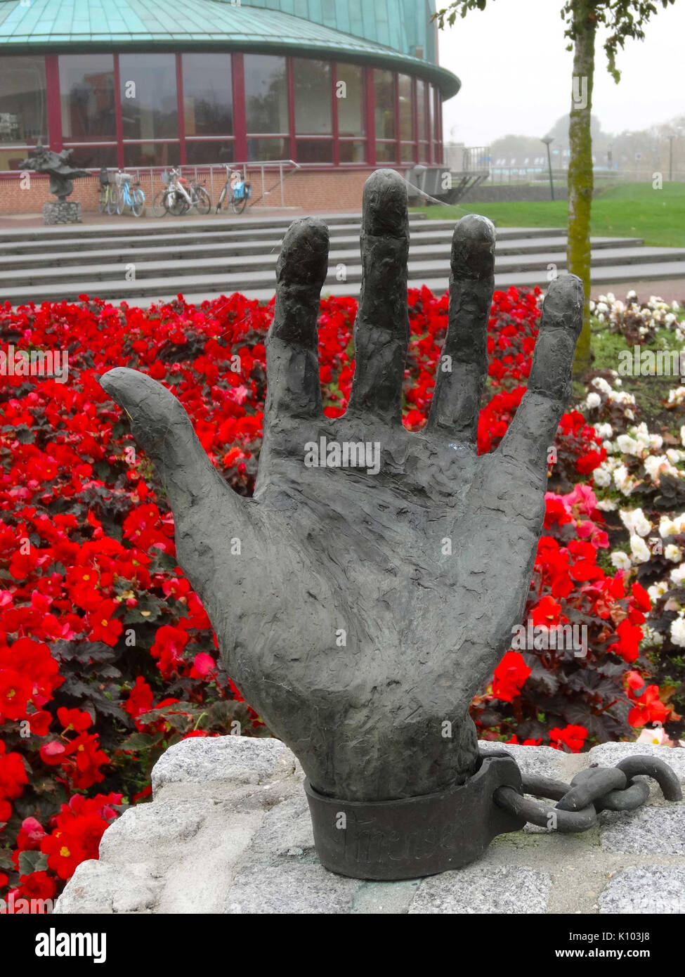 Truus menger oversteegen hi-res stock photography and images - Alamy