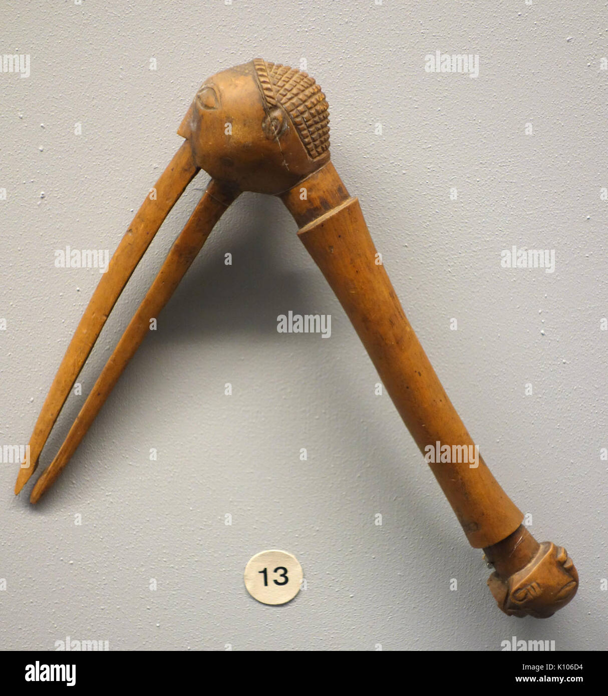 Adze, symbolic (mutobo) Luba Royal Museum for Central Africa DSC06343 ...